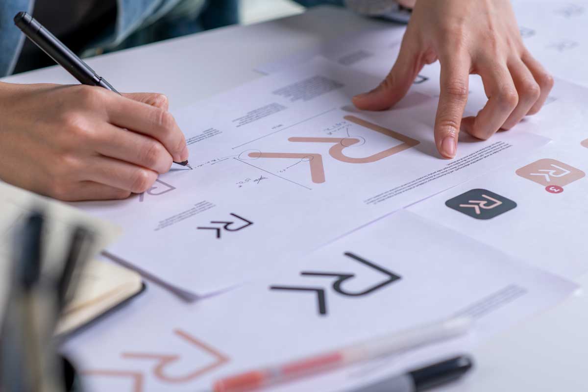 Logo vs. Logotype - InDzine